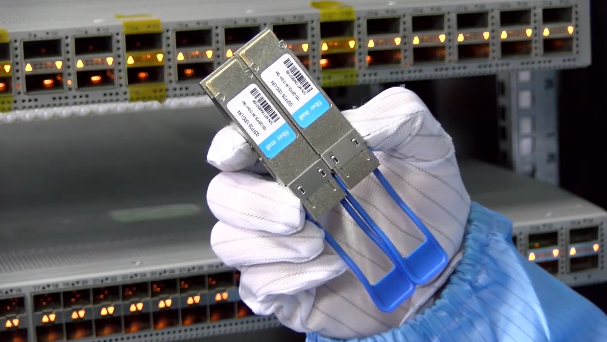 100G QSFP28 LR4 Transceiver: Features and Application |FiberMall