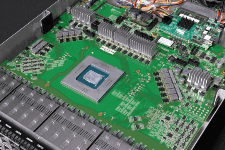 A Glimpse Inside the Marvell 51.2T (64-Port 800G) Switch | FiberMall