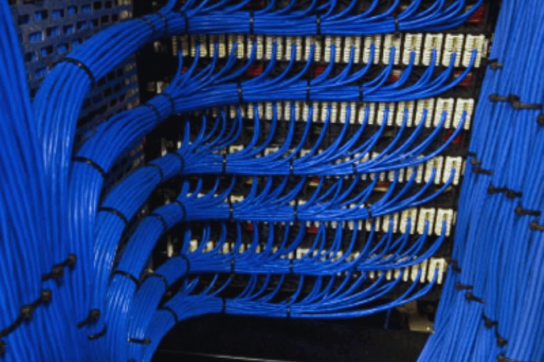 Mastering Data Center Cable Management: Best Practices and Solutions - fibermall.com